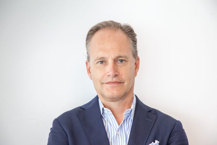 Steve Utterwulghe, le représentant résident du PNUD, dit au revoir à la ...